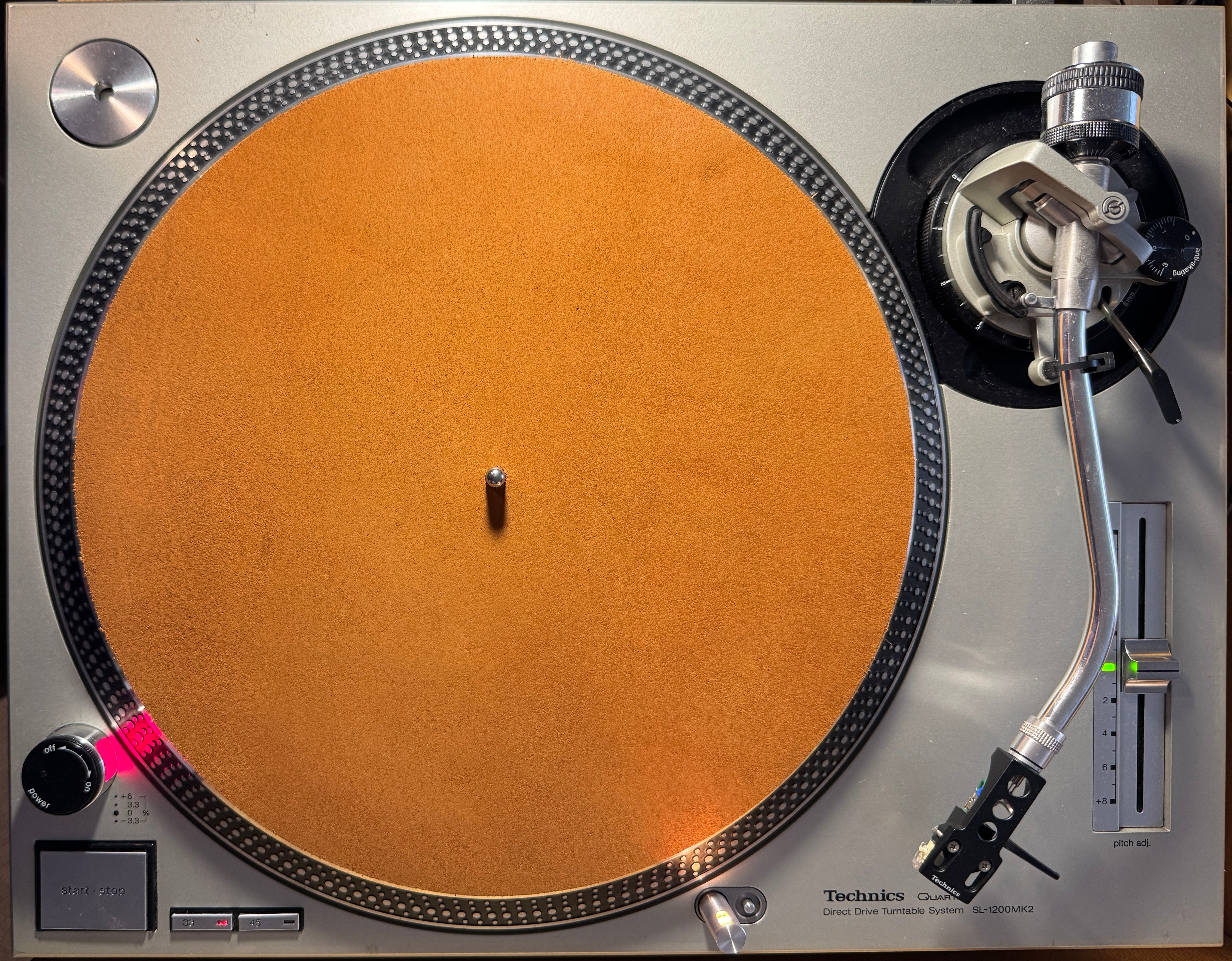 Turntable Mat - Genuine Leather – Vinyl Nerd